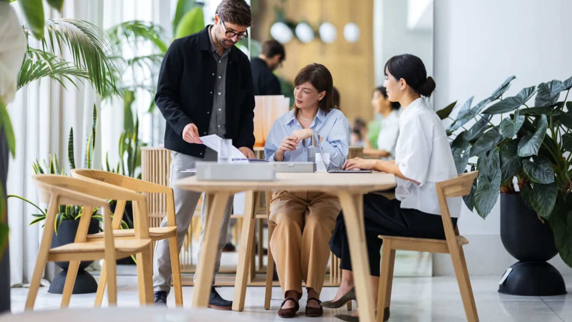 Fashion customer service that fits every season - Cocoroco